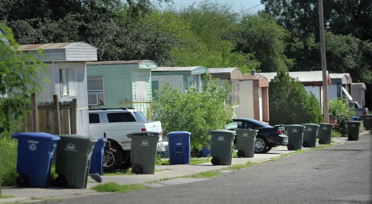 San Antonio is among US cities with most mobile homes, study says