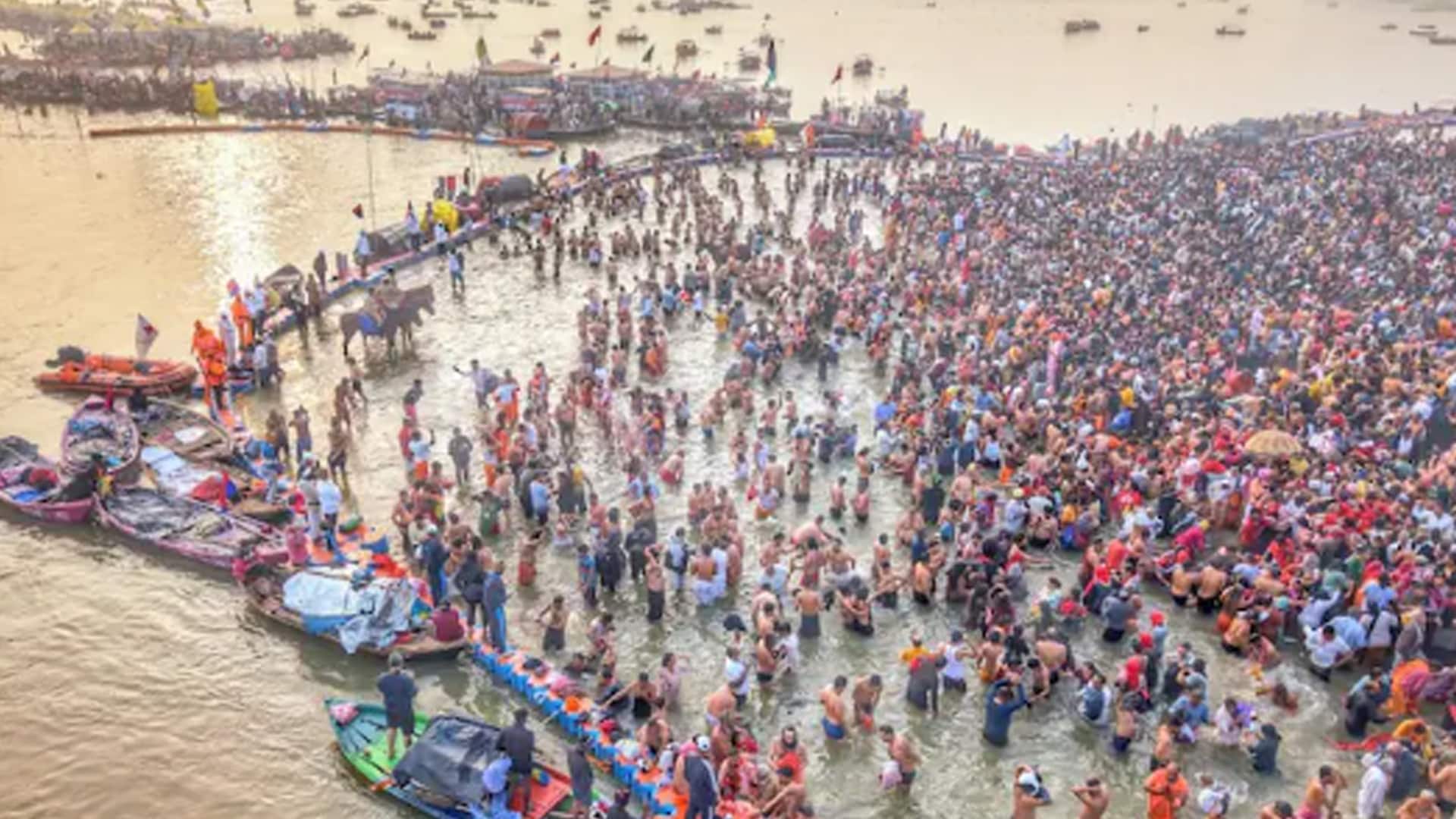 India ascends yearender 2025 | Mahakumbh to Shah Rukh Khan: India ...