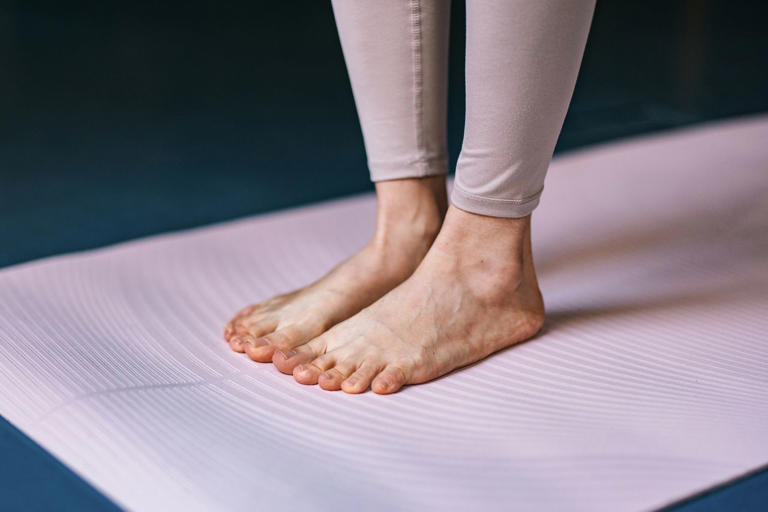 11 balance exercises for seniors to improve strength and prevent falls