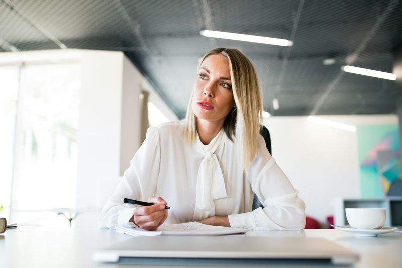 13 strong woman myths that hurt women