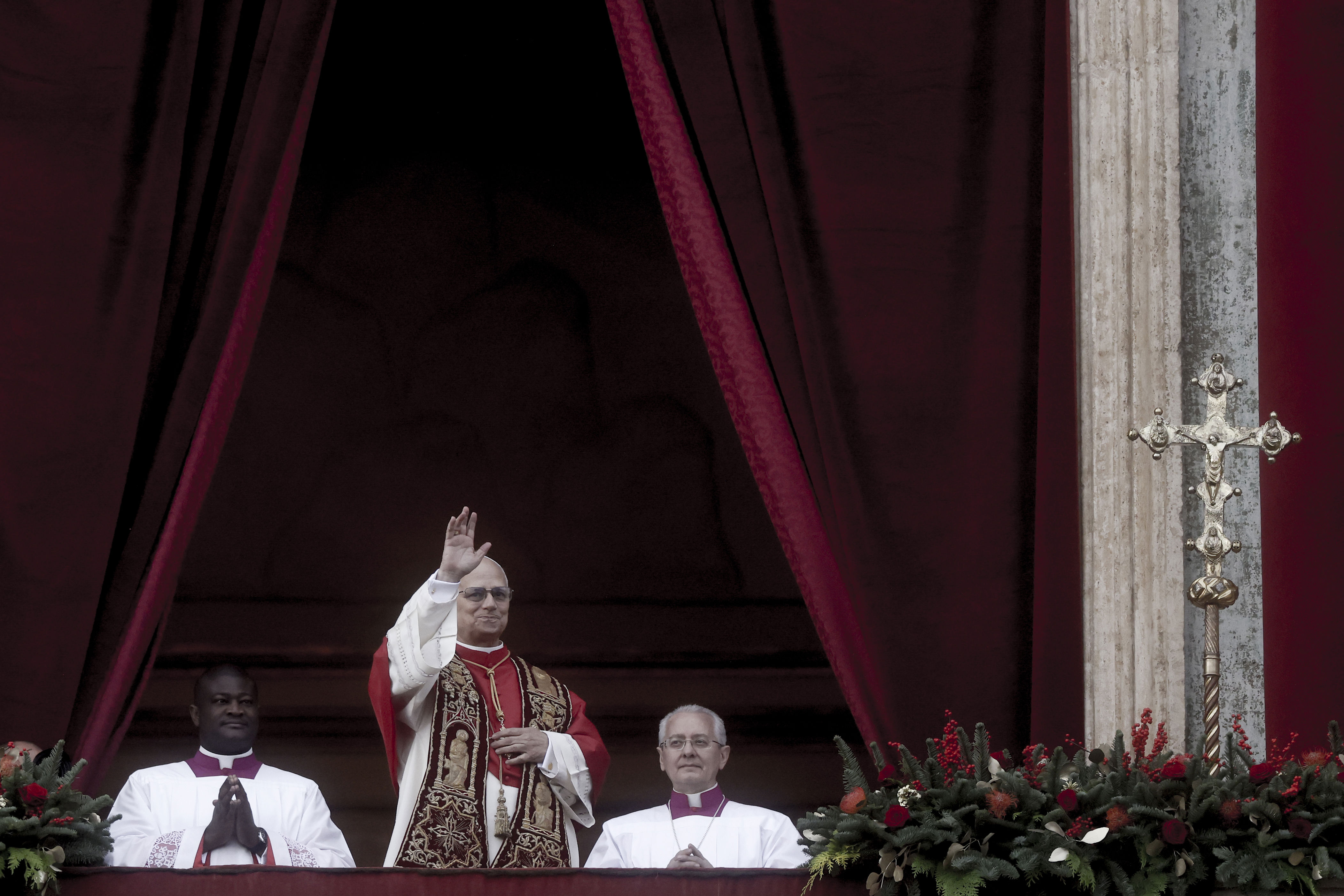 Pope Leo compares Jesus to Palestinians and migrants in Christmas message