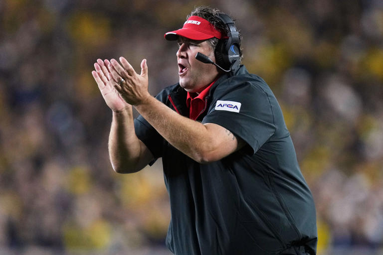 Minnesota looks to stretch bowl winning streak to 9 when it faces New ...