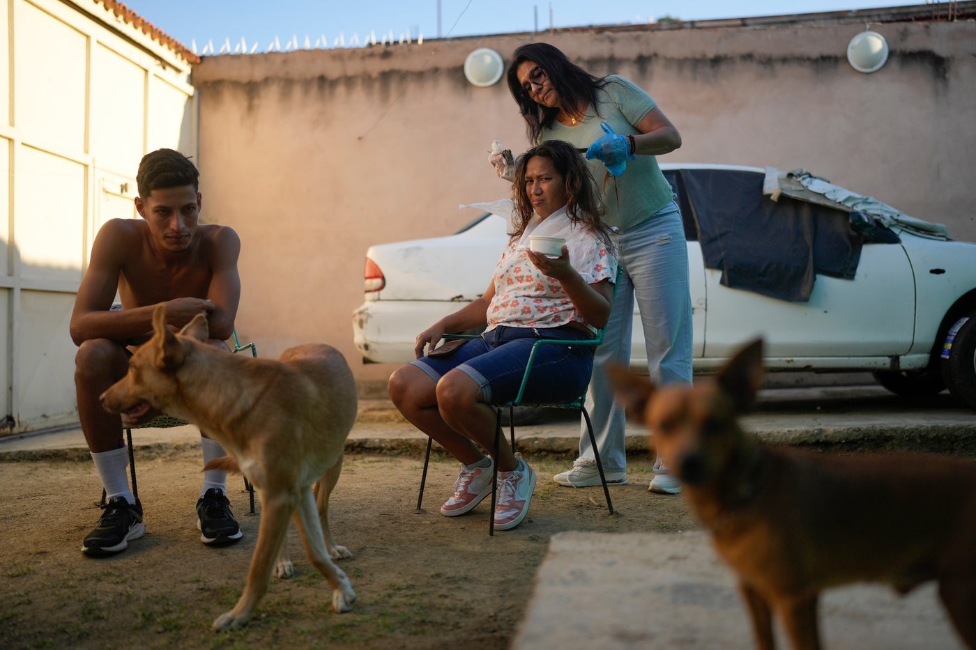 A Venezuelan family's Christmas: From the American dream to poverty
