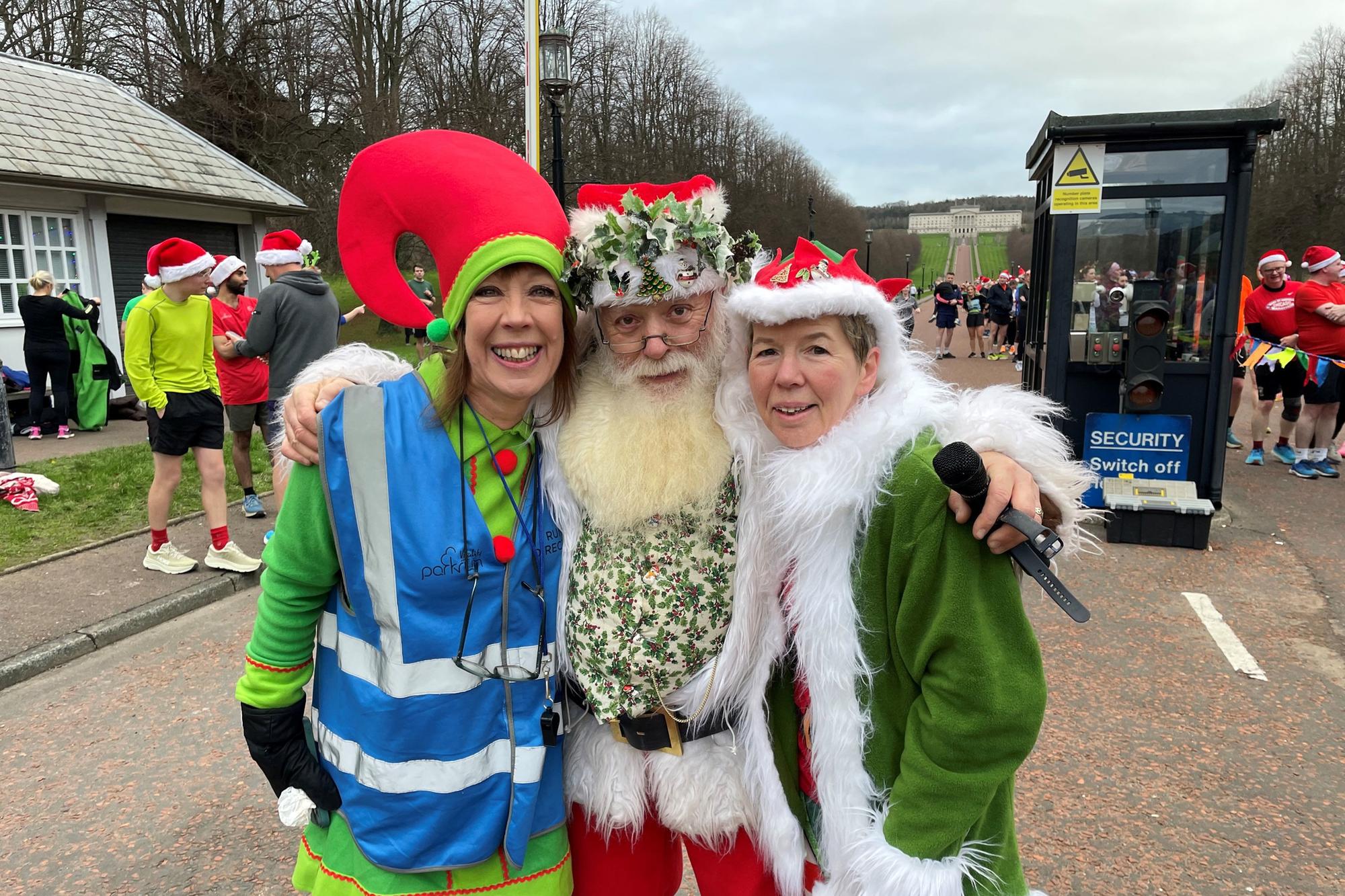 Thousands turn out for Christmas morning parkruns with many dressed in ...