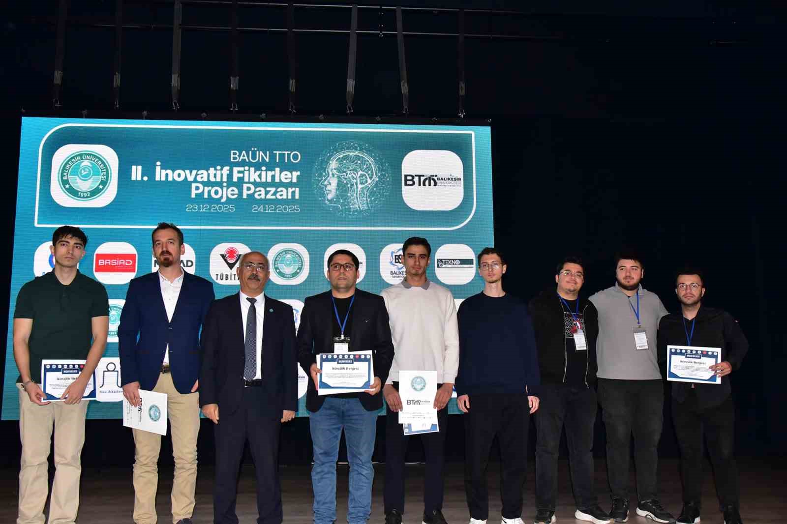 İnovatif fikirler Proje Pazarı’nda ödüller sahiplerini buldu