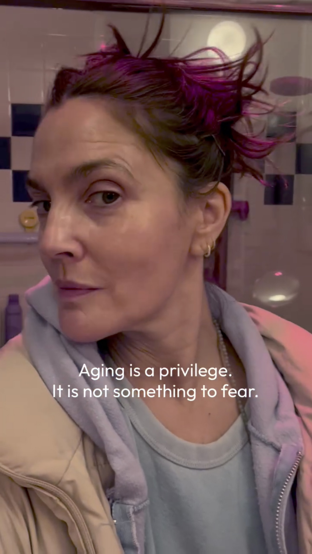 Drew Barrymore, 50, delights fans with makeup- and filter-free ...