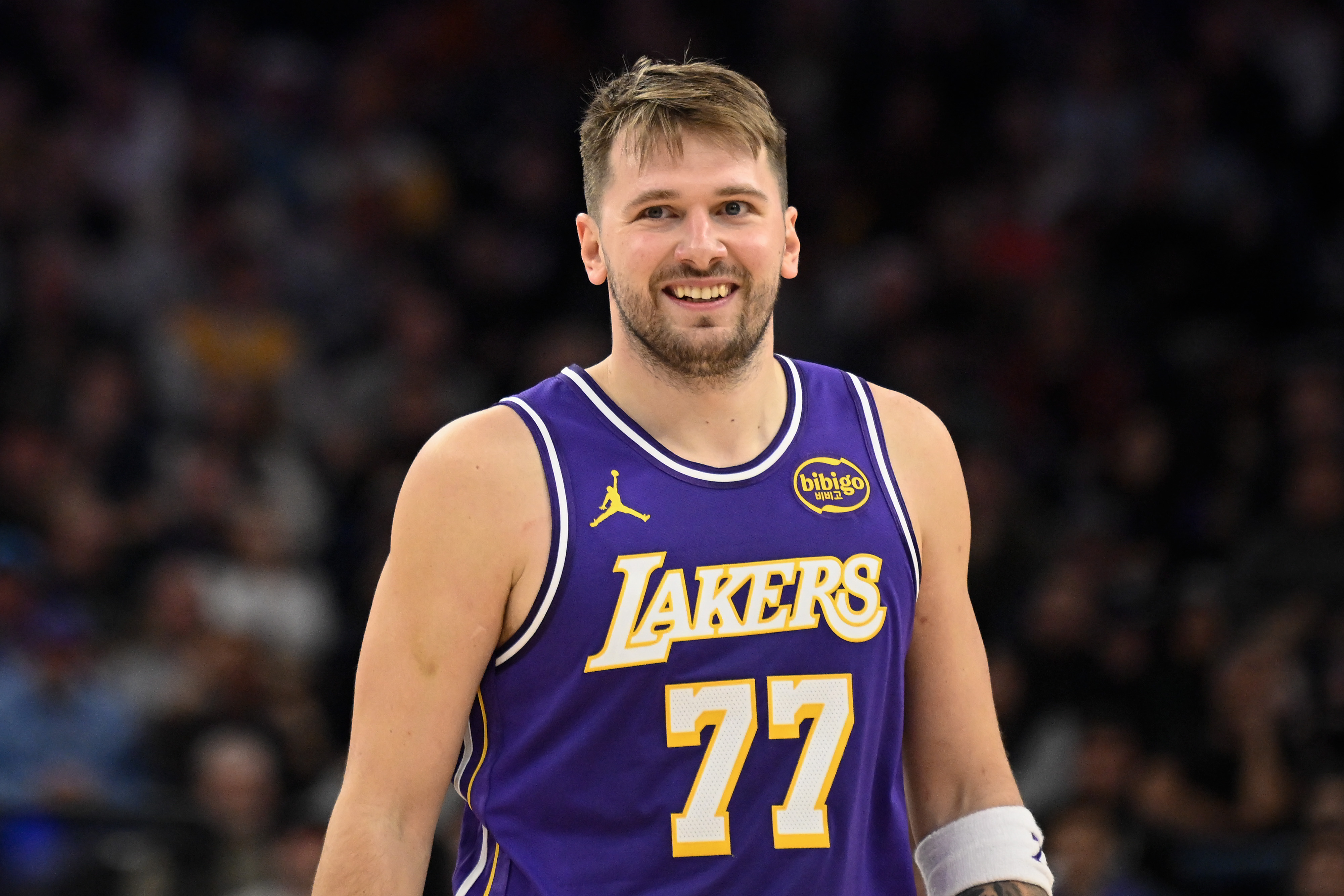 Lakers receive new update on Luka Doncic's Christmas status vs Rockets