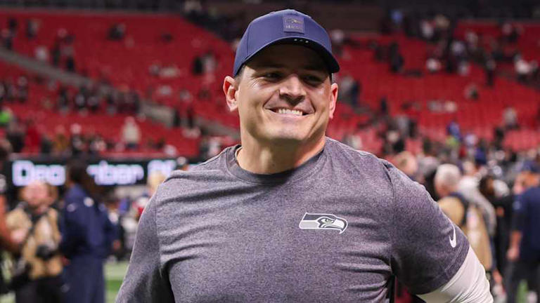 Seahawks Mike Macdonald getting coach of the year hype from analyst