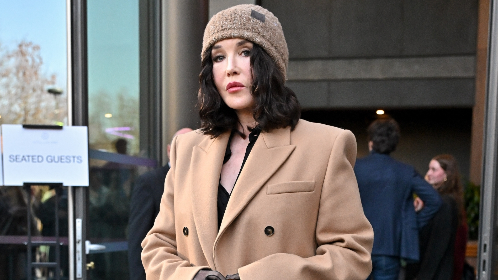 « Ça ralentit vraiment l’apparition des rides » : même Isabelle Adjani ...