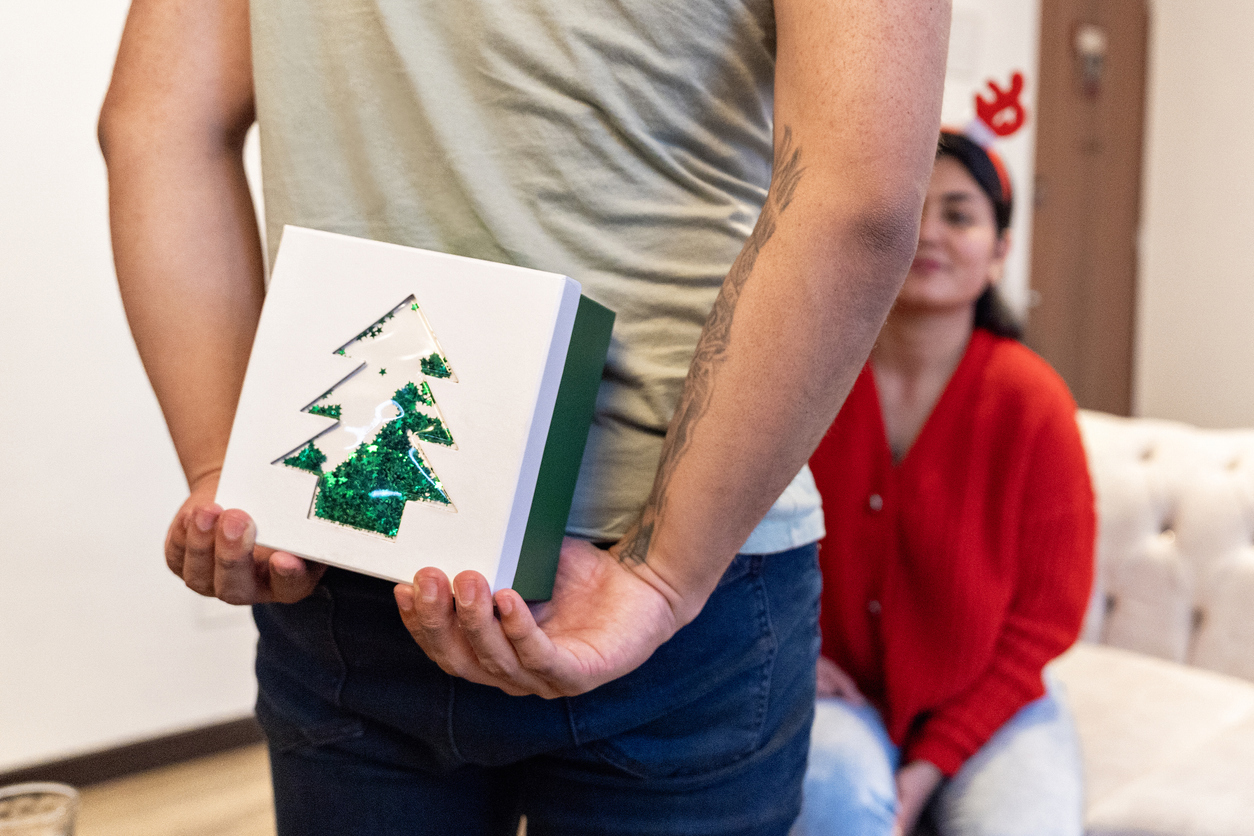 How to regift your unwanted Christmas presents without getting caught