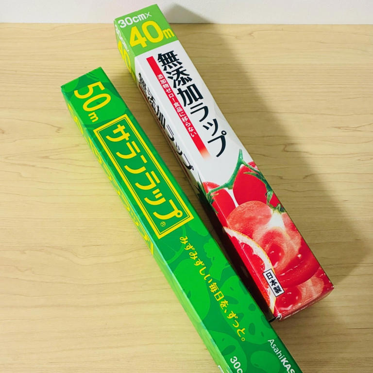 使い終えた「ラップの芯」とキッチンにあるものを組み合わせると…?「吊り下げ式に」「使いやすい!」