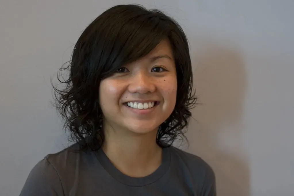 8 hairstyles that add height and length to round faces