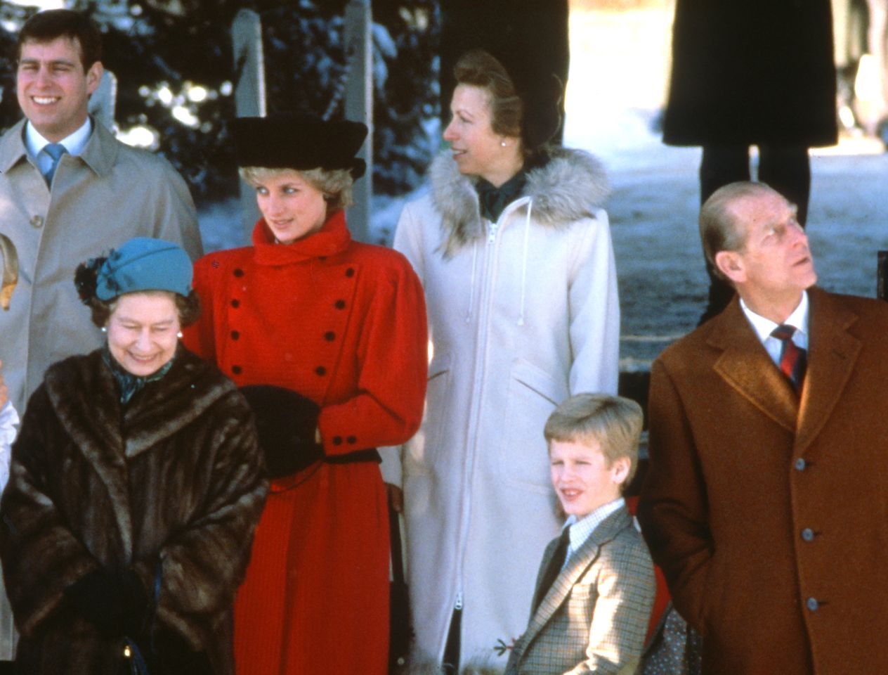 Princess Diana was mortified opening this gift from Princess Anne at ...