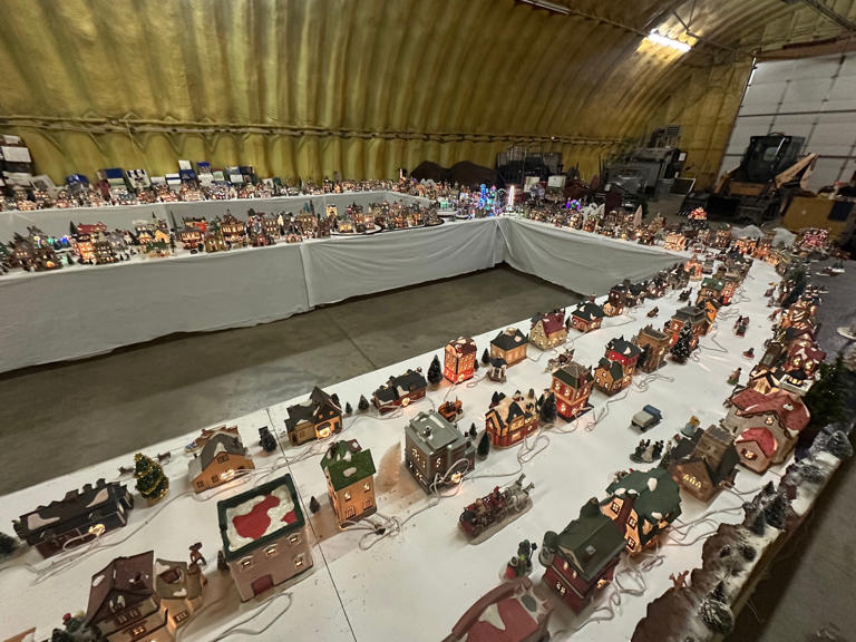 Iowa man’s 450-piece Christmas village ready to sell as one set ...