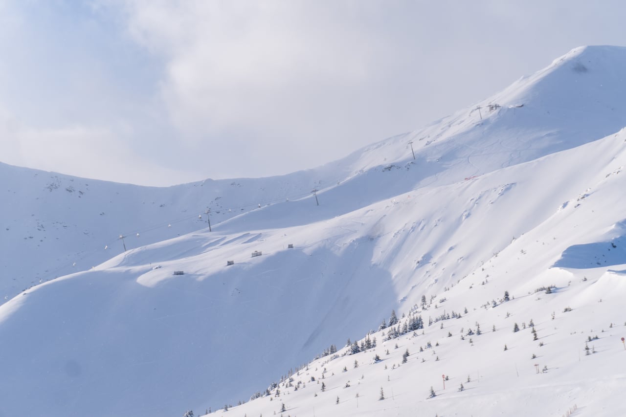 Deep snow, regional tourism fuel Jasper’s winter comeback