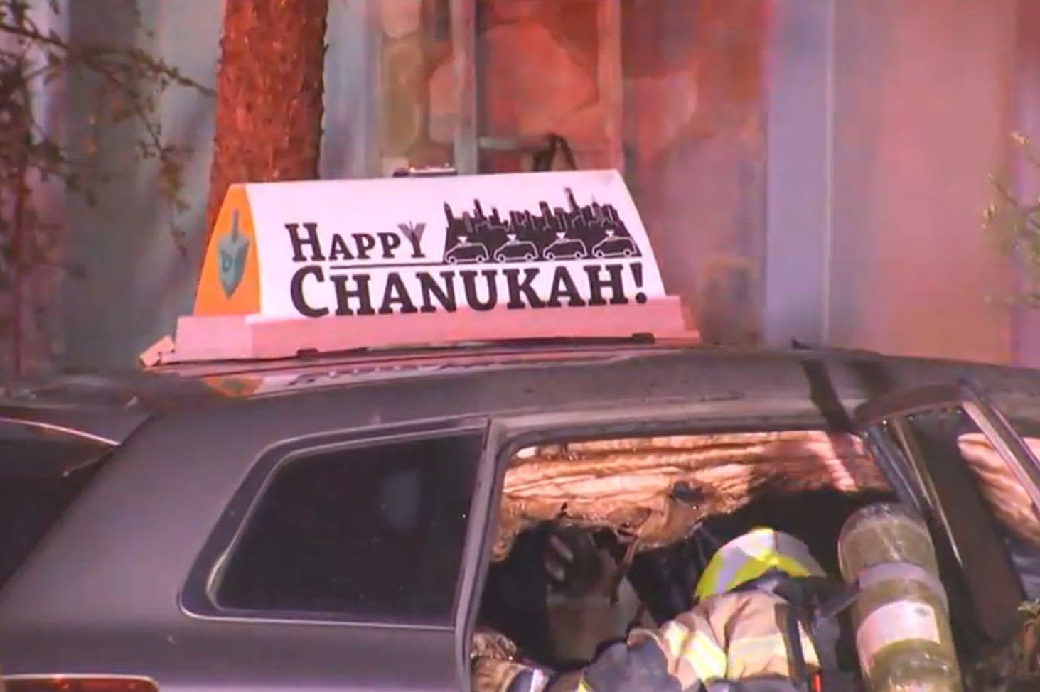 Rabbi's car featuring 'Happy Chanukah' sign firebombed in antisemitic ...