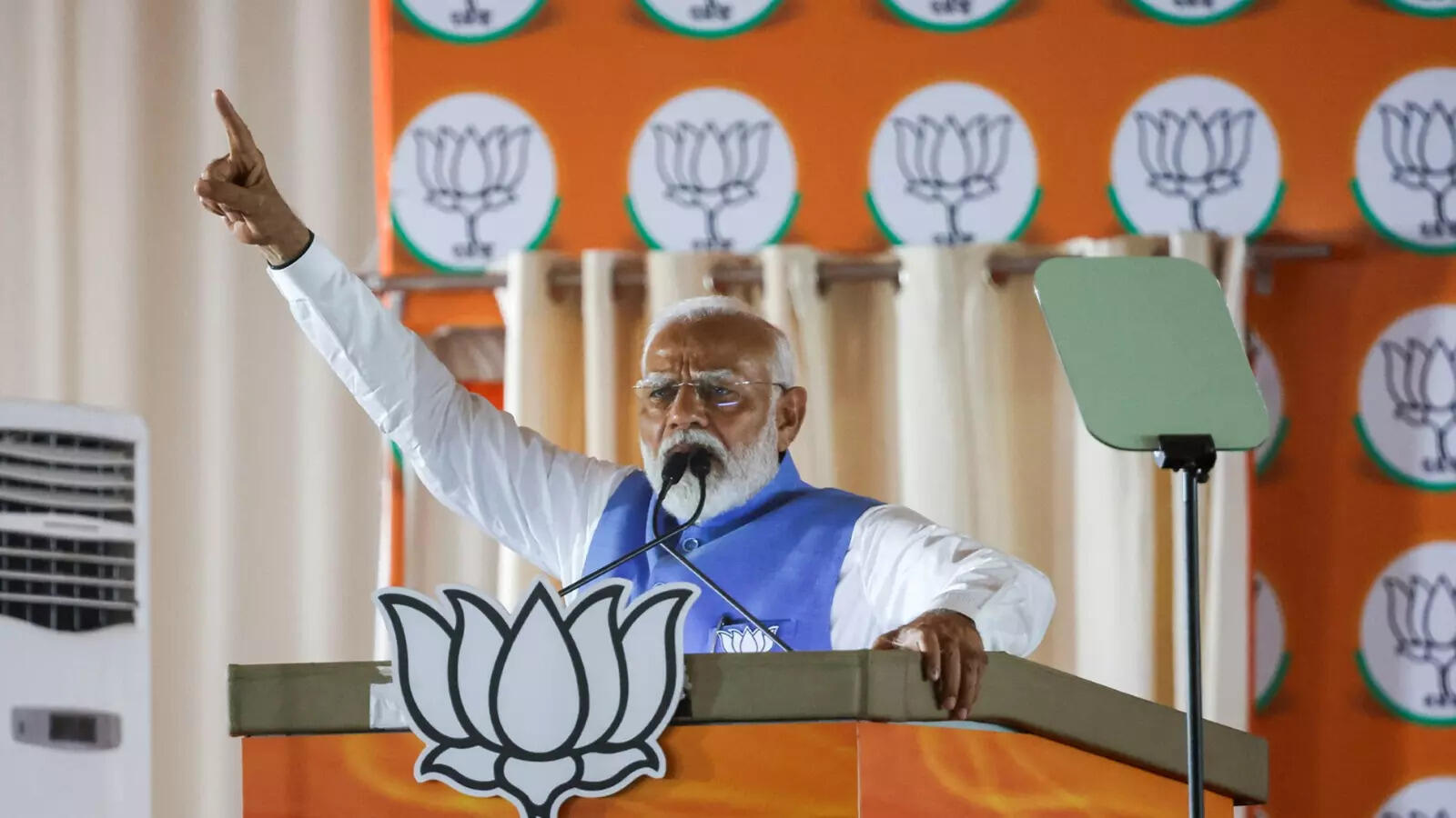 'One family rule': PM Modi slams Congress at Prerna Sthal inauguration