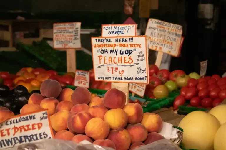 6 grocery store tactics shoppers rarely notice, former employees say