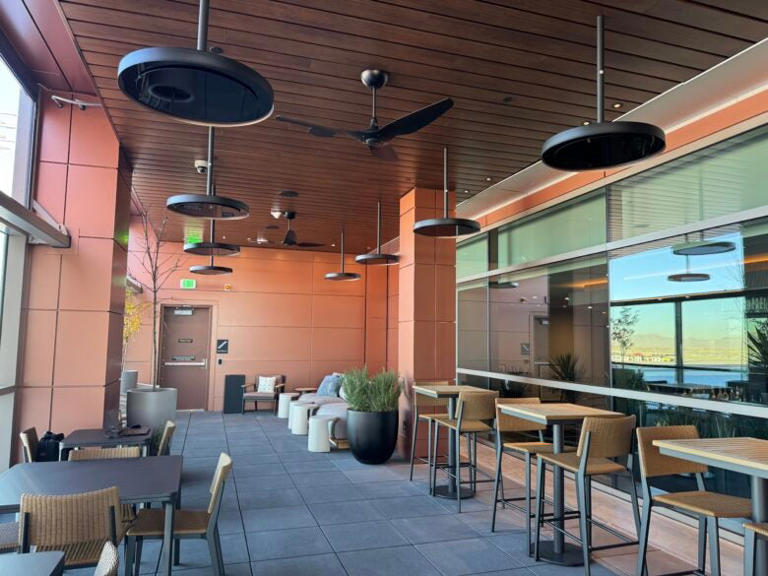 How I score 200K+ points a year and luxury travel perks with this Amex ...