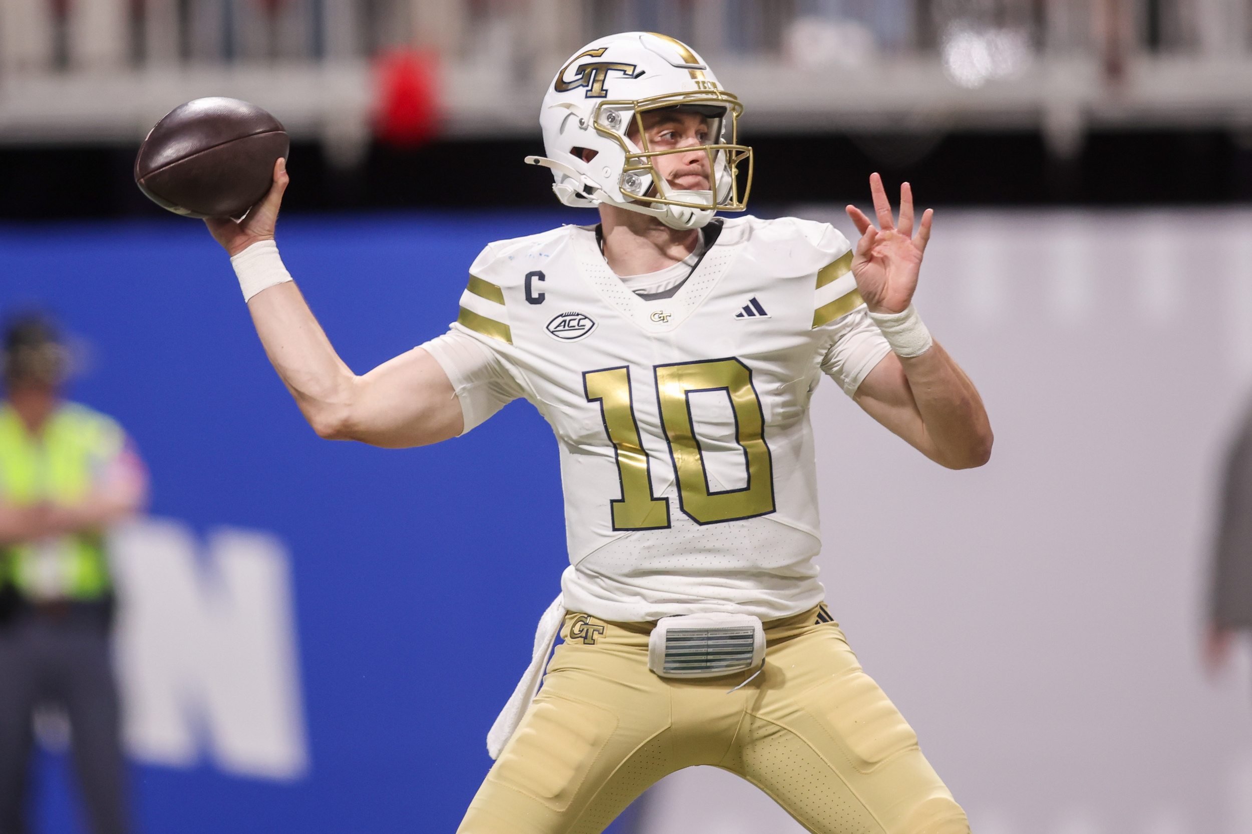 2025 Pop Tart Bowl: Can BYU avoid being swarmed by Georgia Tech