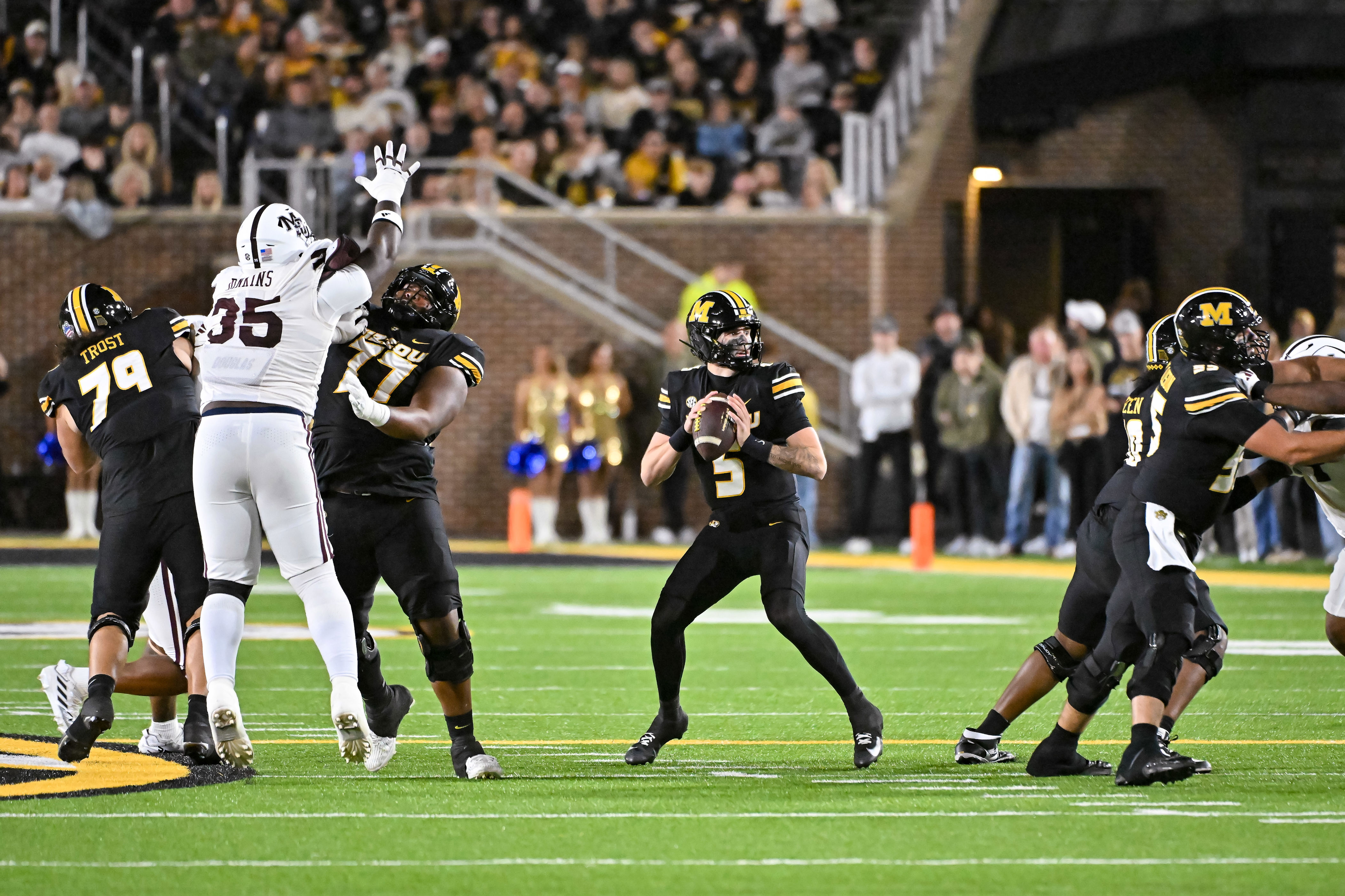 Drinkwitz, Zollers hope to deliver Tigers fans belated Christmas ...