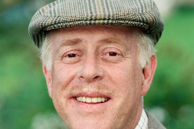 Keeping up appearances cast now - what happened to Hyacinth Bucket star ...
