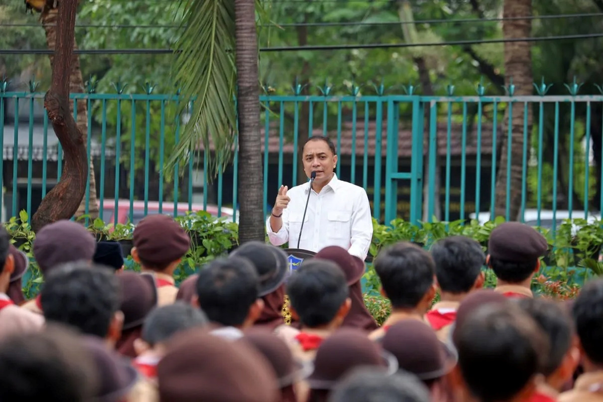 Eri Cahyadi klaim pembangunan 233 drainase 2025 atasi genangan di 38 titik
