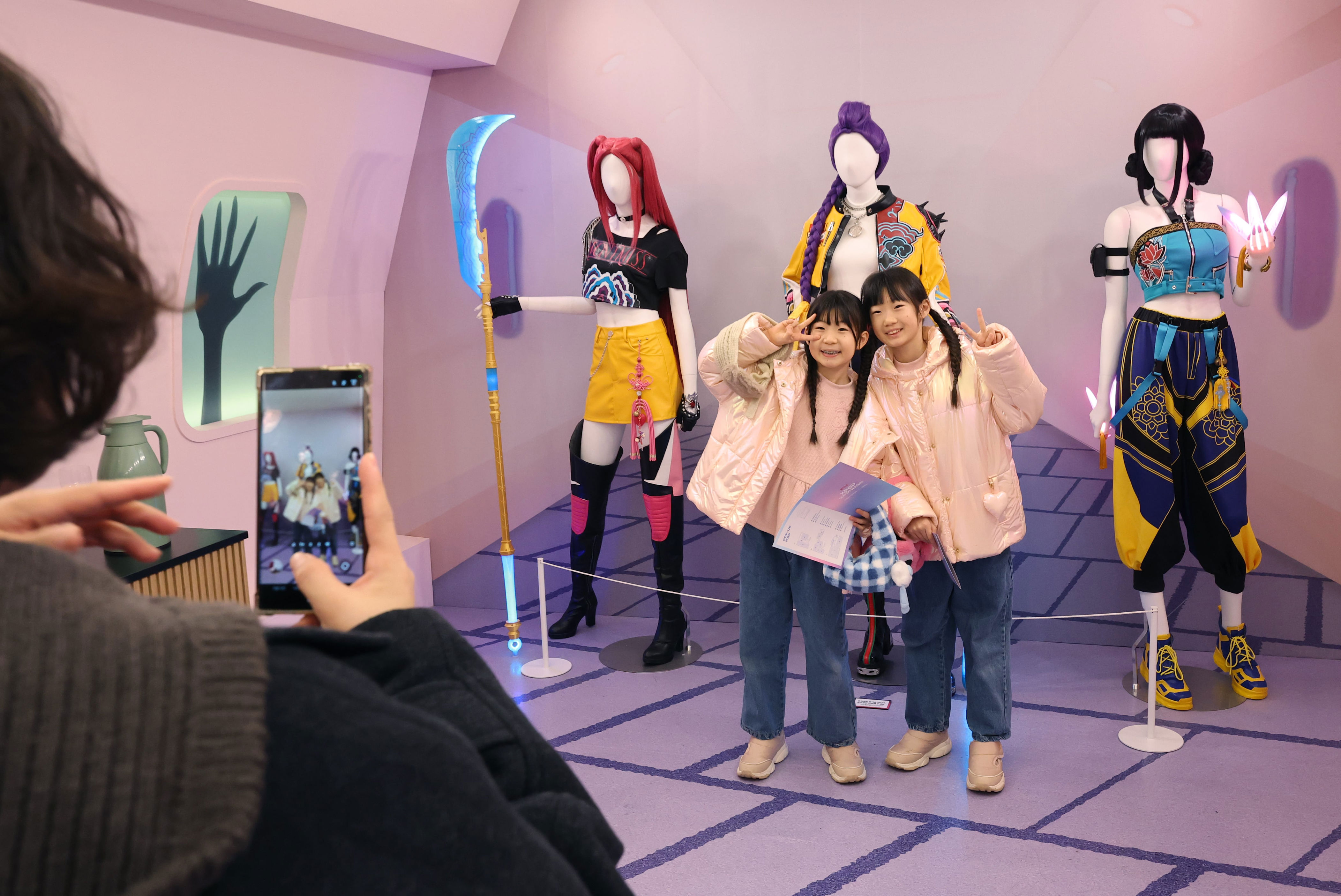 The real reason: Seongsu-dong's pop-up store boom