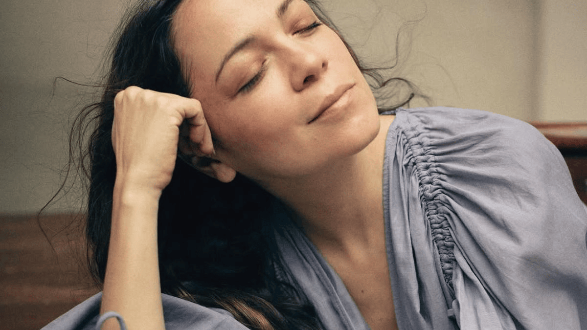 Natalia Lafourcade rompe mandatos tradicionales con el nacimiento de su ...