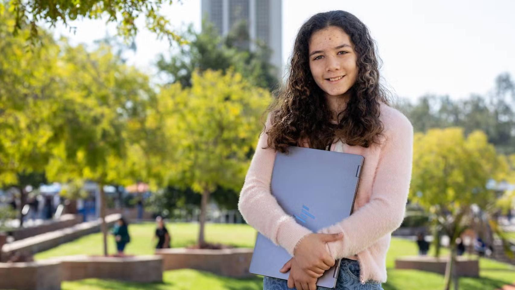 Alisa Perales, licenciada en matemáticas y ciencia a los 10 años: "Mi ...