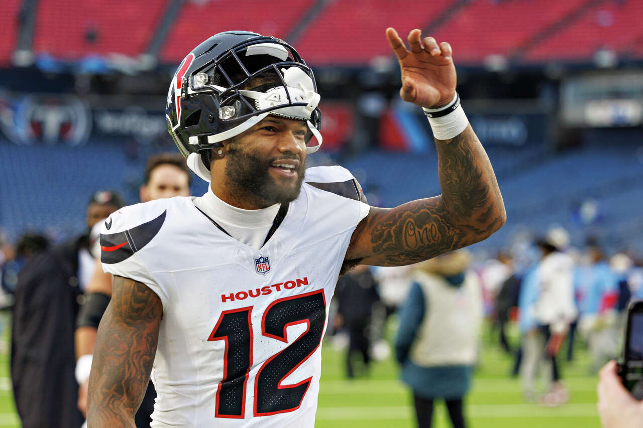 Nico Collins honors final wish of late 12-year-old Texans fan
