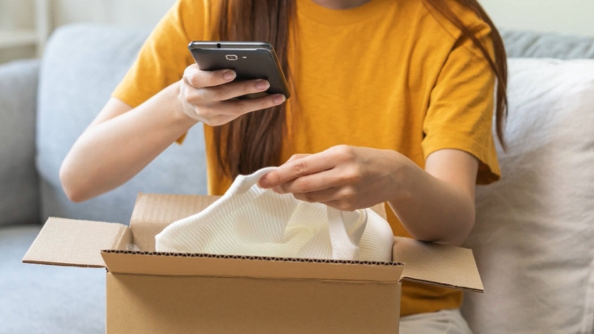 Gen Z shoppers average more returns per year, despite shopping less ...