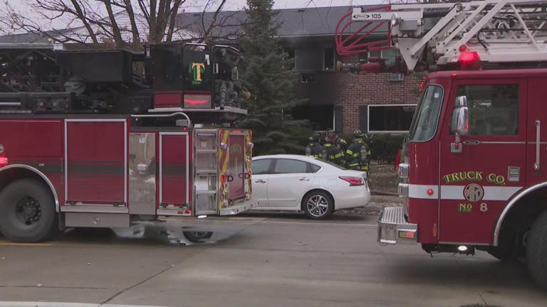Milwaukee apartment building fire; 60th and Cold Spring