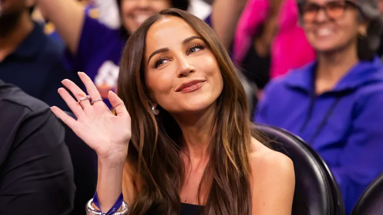 Meet Netflix's star-studded NFL broadcast lineup for 2025, from Kay ...