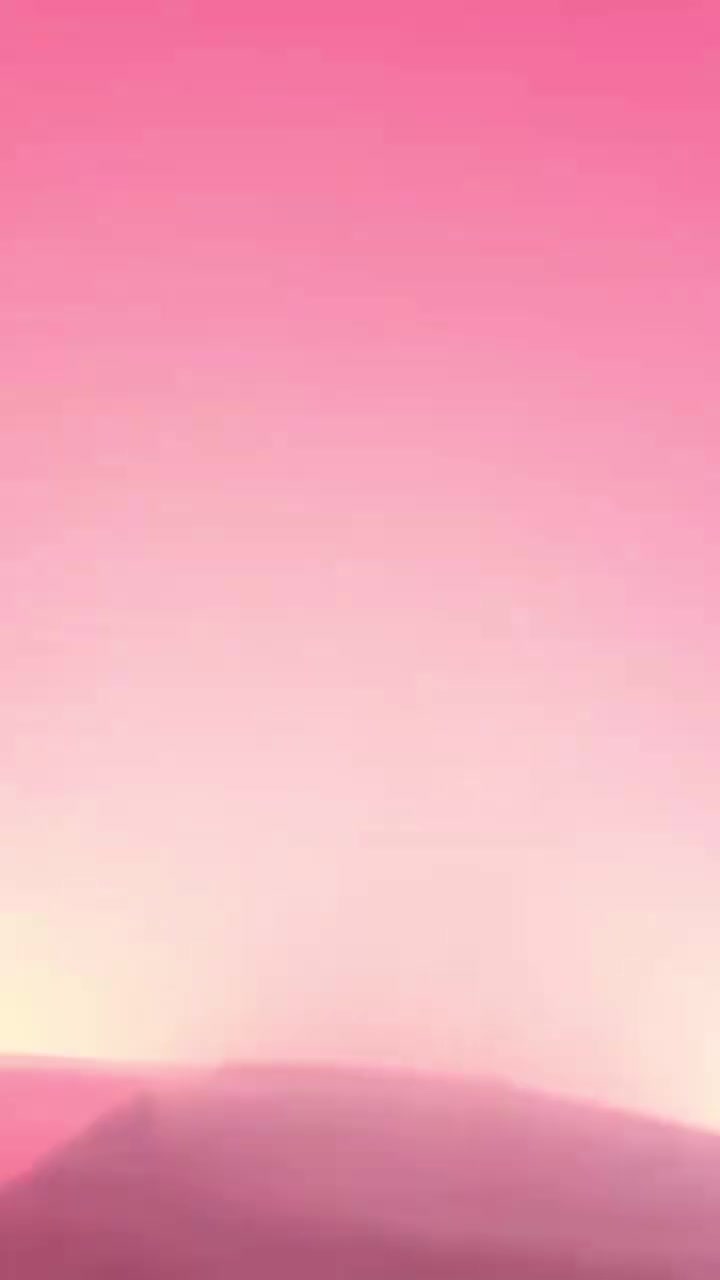 Box Chevy on 26’s covering the whole street in smoke