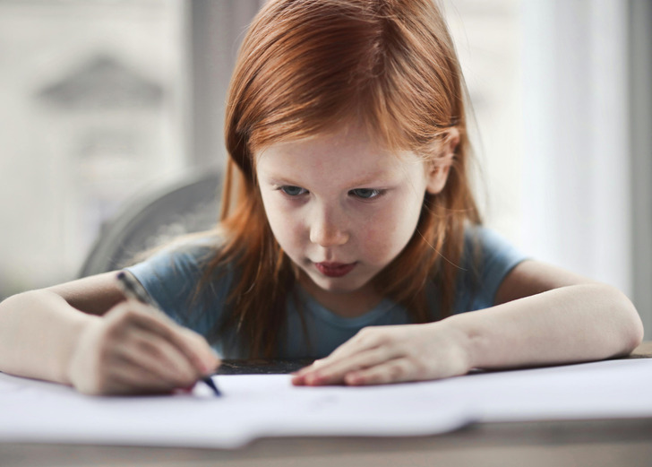 12 small acts of kindness that showed up right when hope was gone