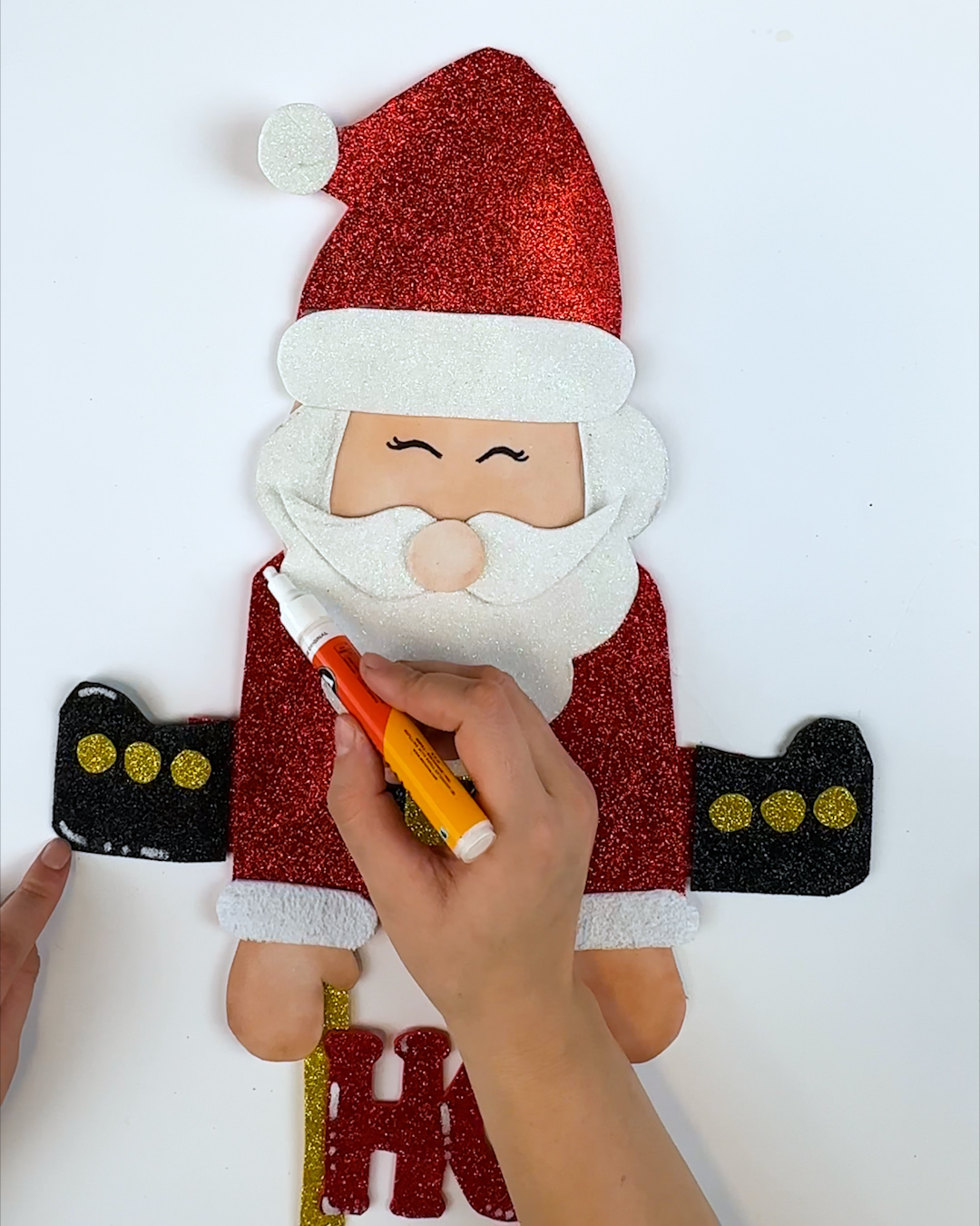 Easy Santa crafts for festive decor 🎅