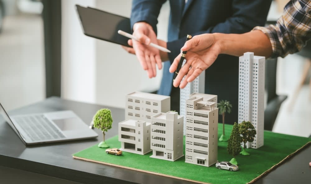 Nice presentations, less reality: Supervision in urban renewal under ...