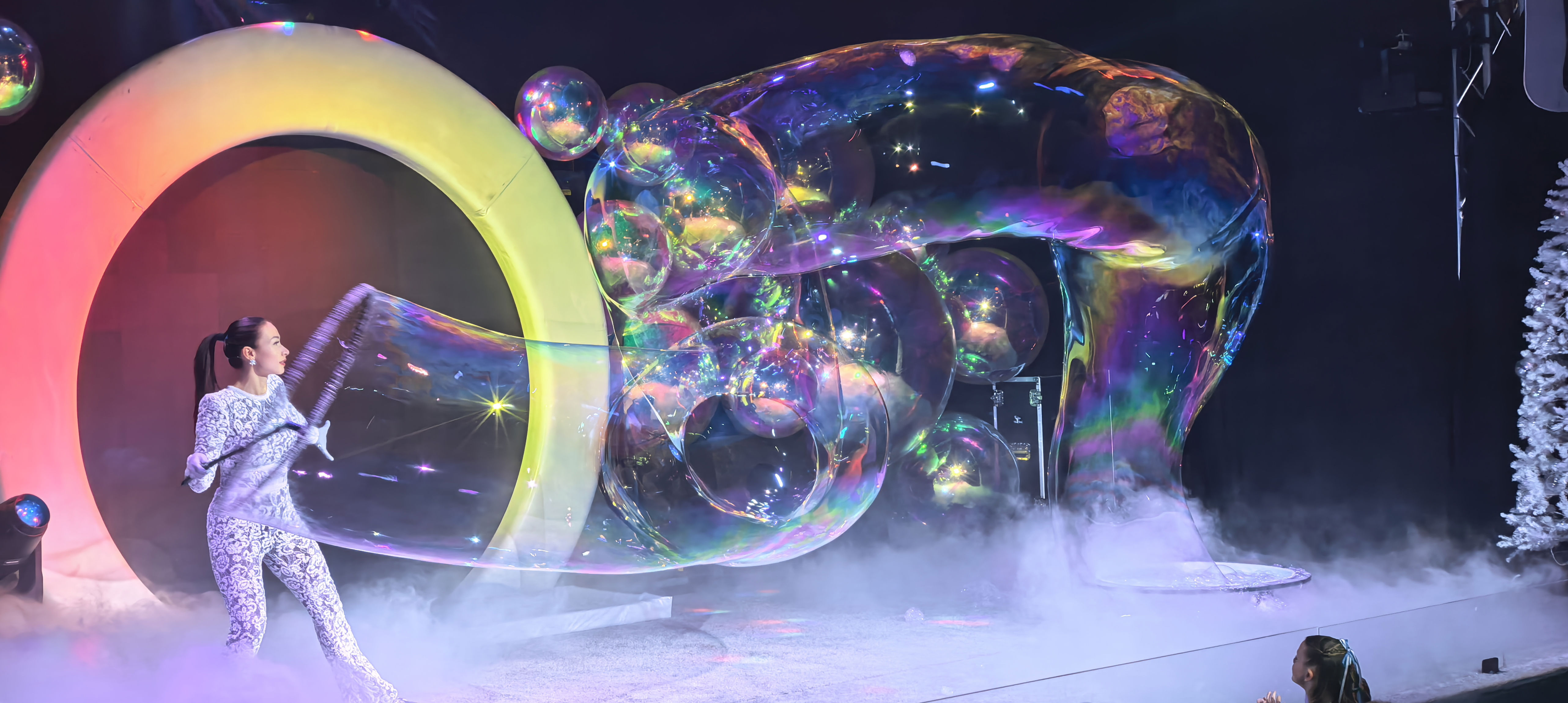 El “Gazillion Bubble Show: A Holiday Spectacular”, un show de burbujas ...