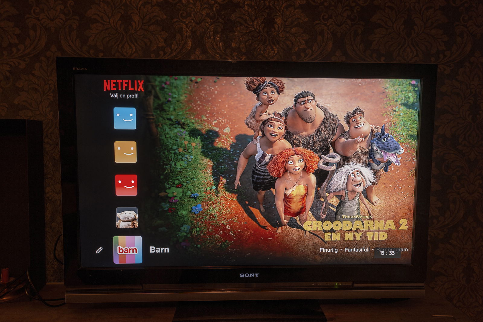 Netflix takes over the internet with mysterious 'What Next' clip for ...