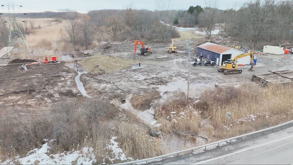 Local families adapt to water restrictions with community spirit during ...