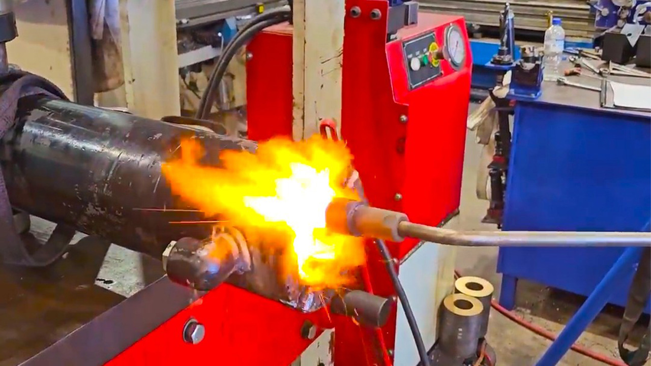 Can a seized cylinder gland be saved?