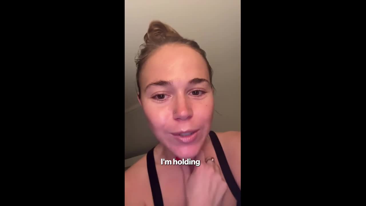 Hope Walz wishes merry Christmas to 'neighbors that ICE has been ...