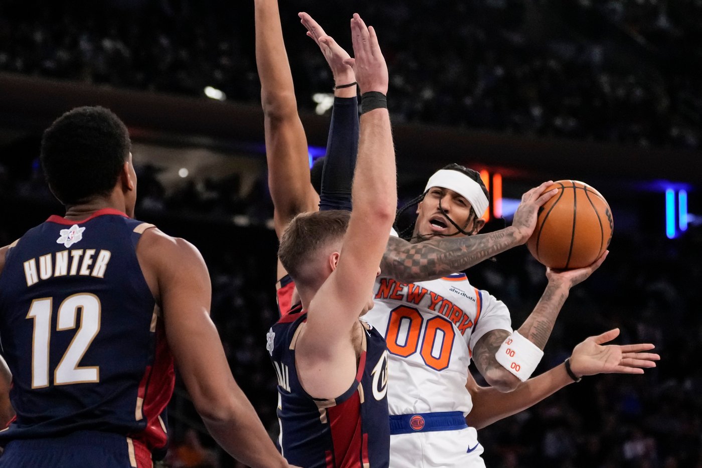 Brunson and the reserves lead a Christmas comeback as the Knicks beat ...