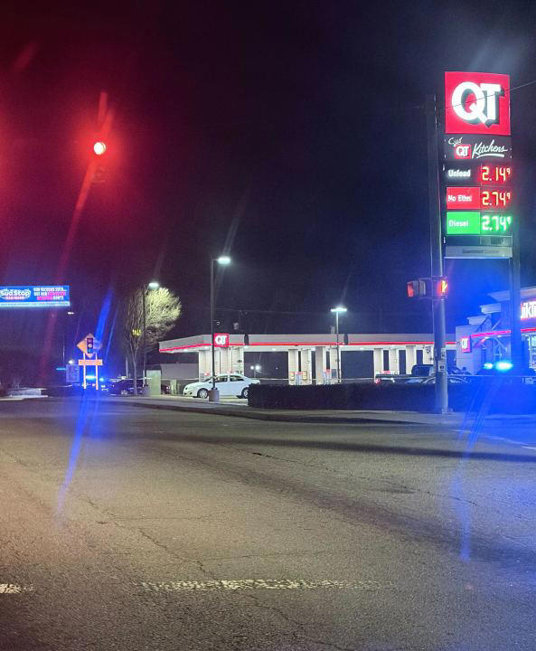 One injured in Christmas Day shooting at QT in Spartanburg