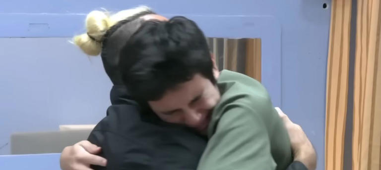 PBB Collab 2.0: Heath Jornales jumps for joy at seeing his father Michael