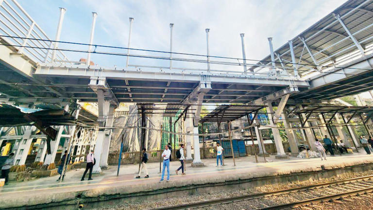 Mumbai: Mulund railway station’s jodi bridges to open by March 2026