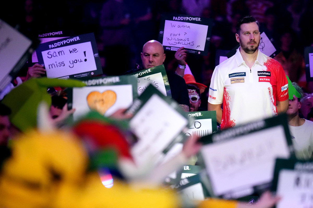 "Schlaganfall auf Doppel": Dieses Spiel kostet deutschem Darts-Star ...