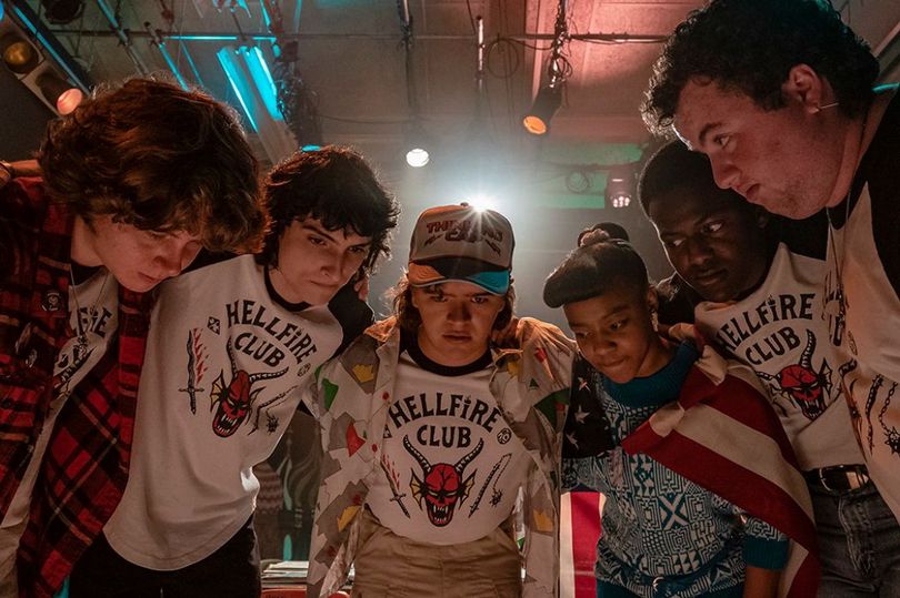 Stranger Things fans furious as as Netflix crashes within minutes of ...