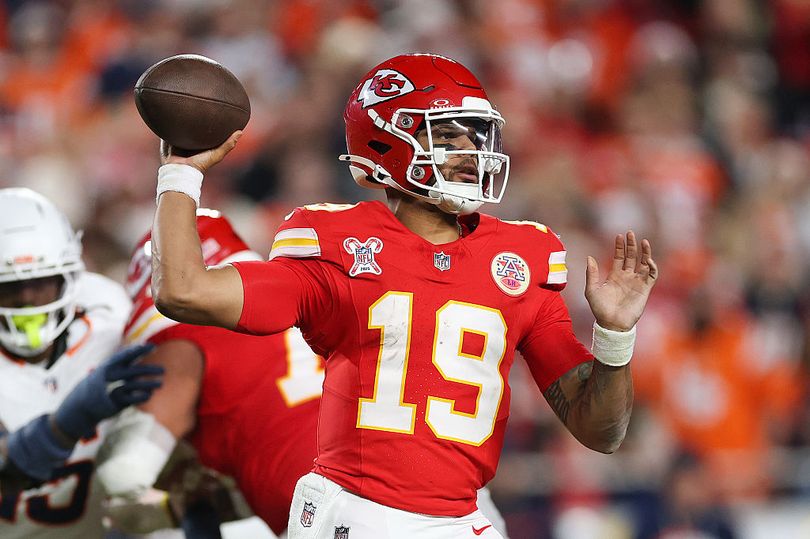 Patrick Mahomes shows his true colors with text message to Chris Oladokun